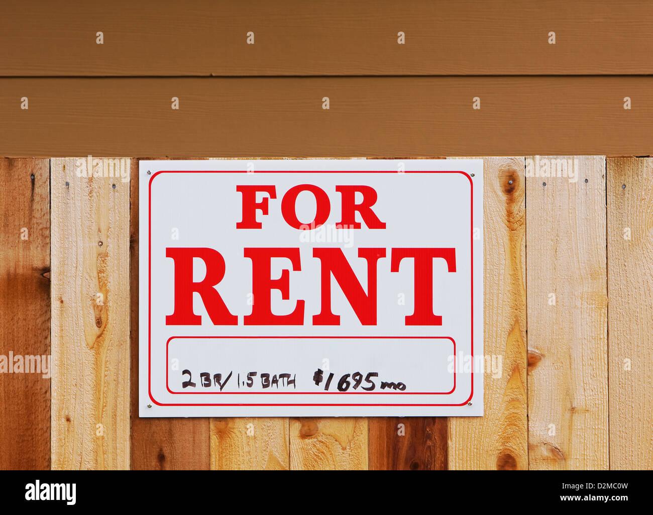 Rent sign house home hi-res stock photography and images - Alamy