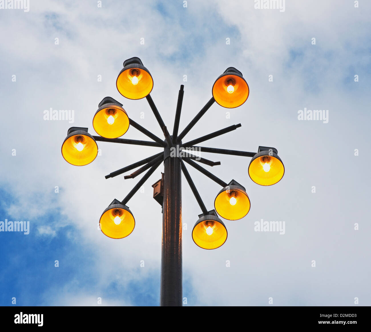 Overhead lights hi-res stock photography and images - Alamy