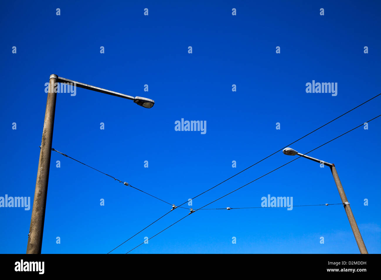 Overhead traffic light hi-res stock photography and images - Alamy