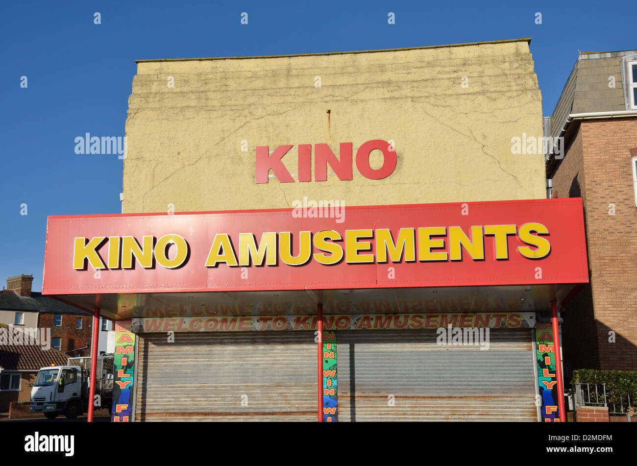Closed run down hi-res stock photography and images - Alamy