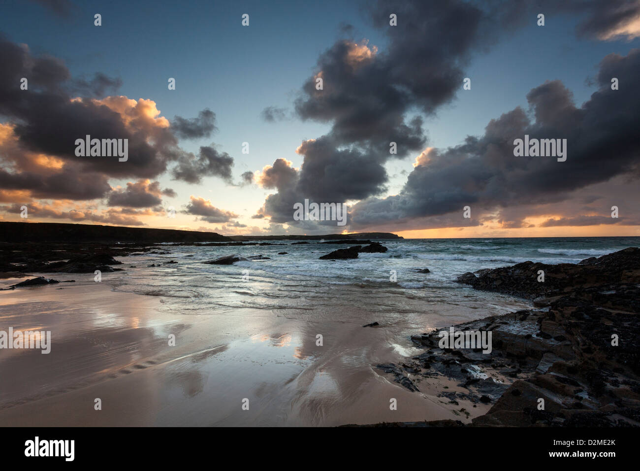 Trevone bay beach sunset hi-res stock photography and images - Alamy