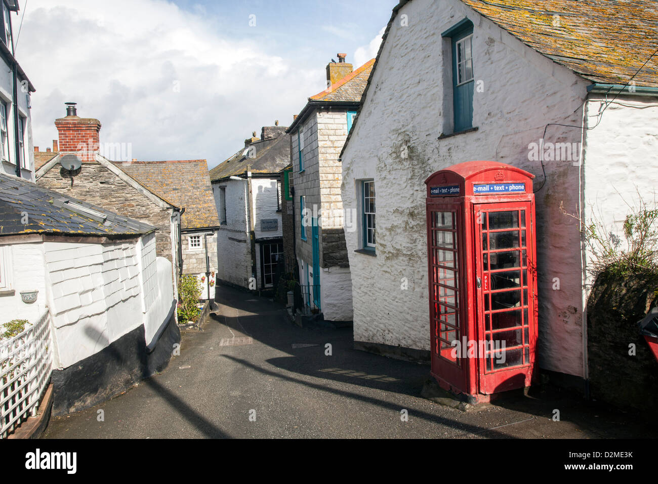 Street Scene, Port Issac, Cornwall Stock Photo - Alamy