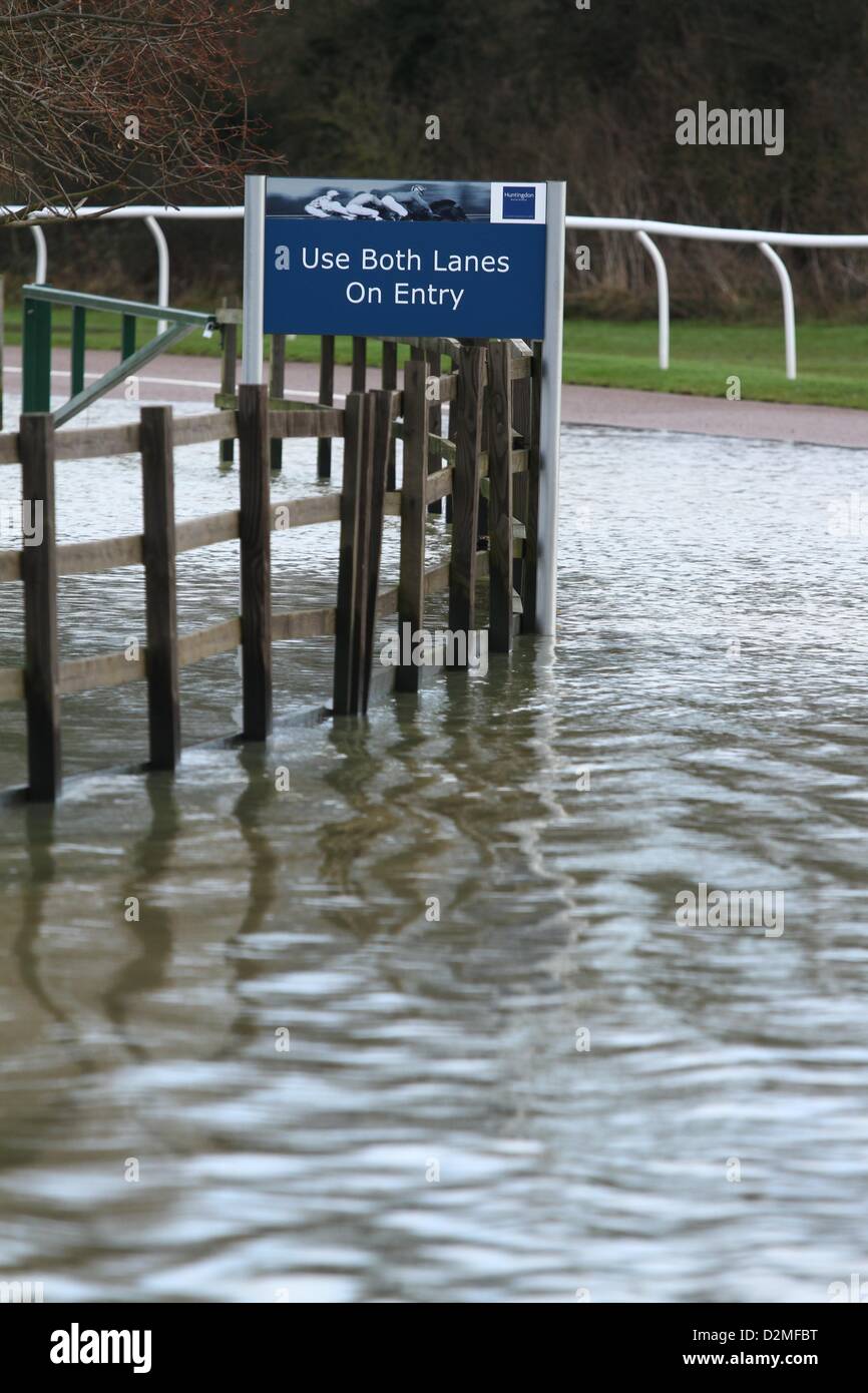 Flooding huntingdon racecourse hi-res stock photography and images - Alamy