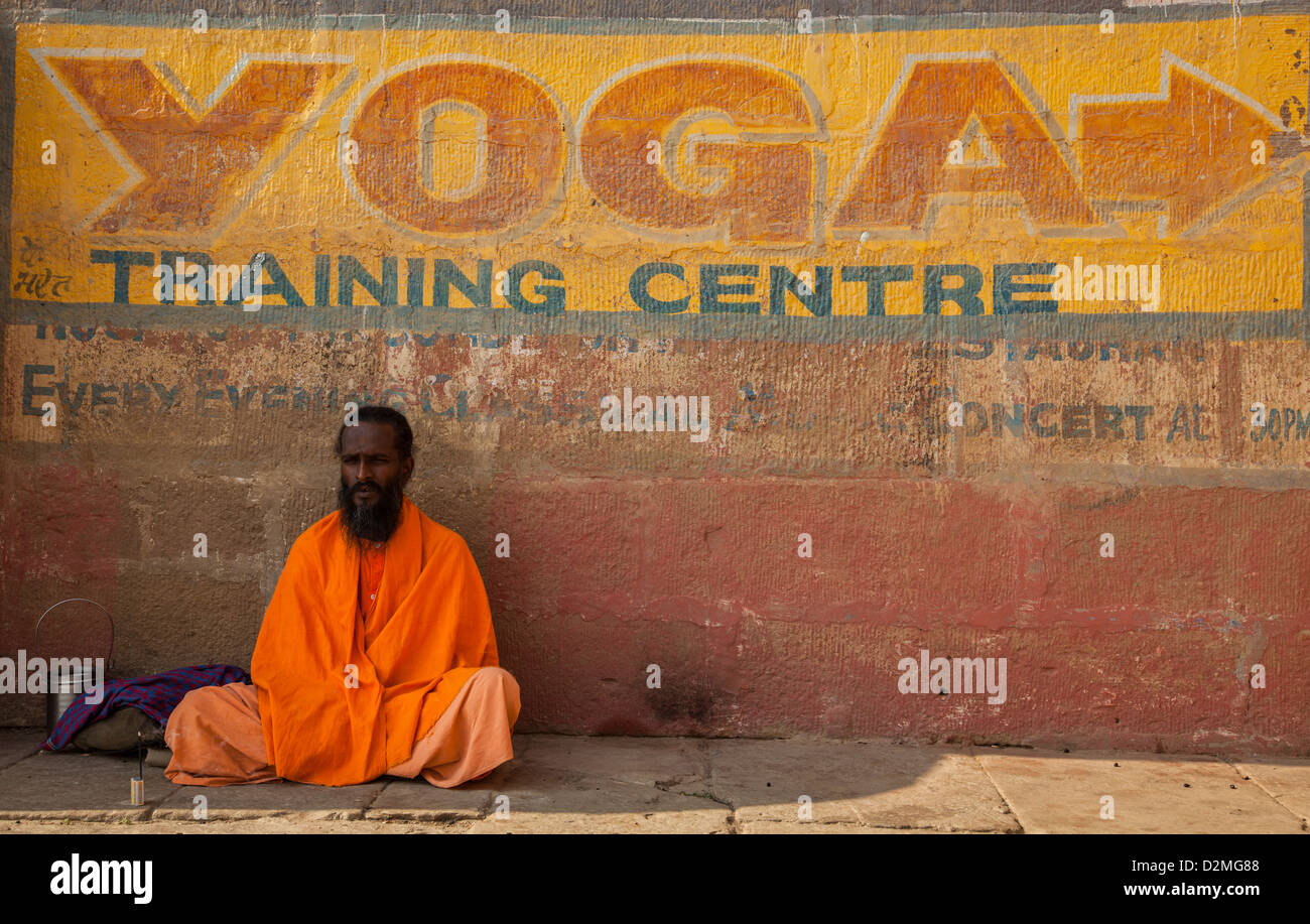 Yuga training centre sign, Varanasi, India Stock Photo - Alamy