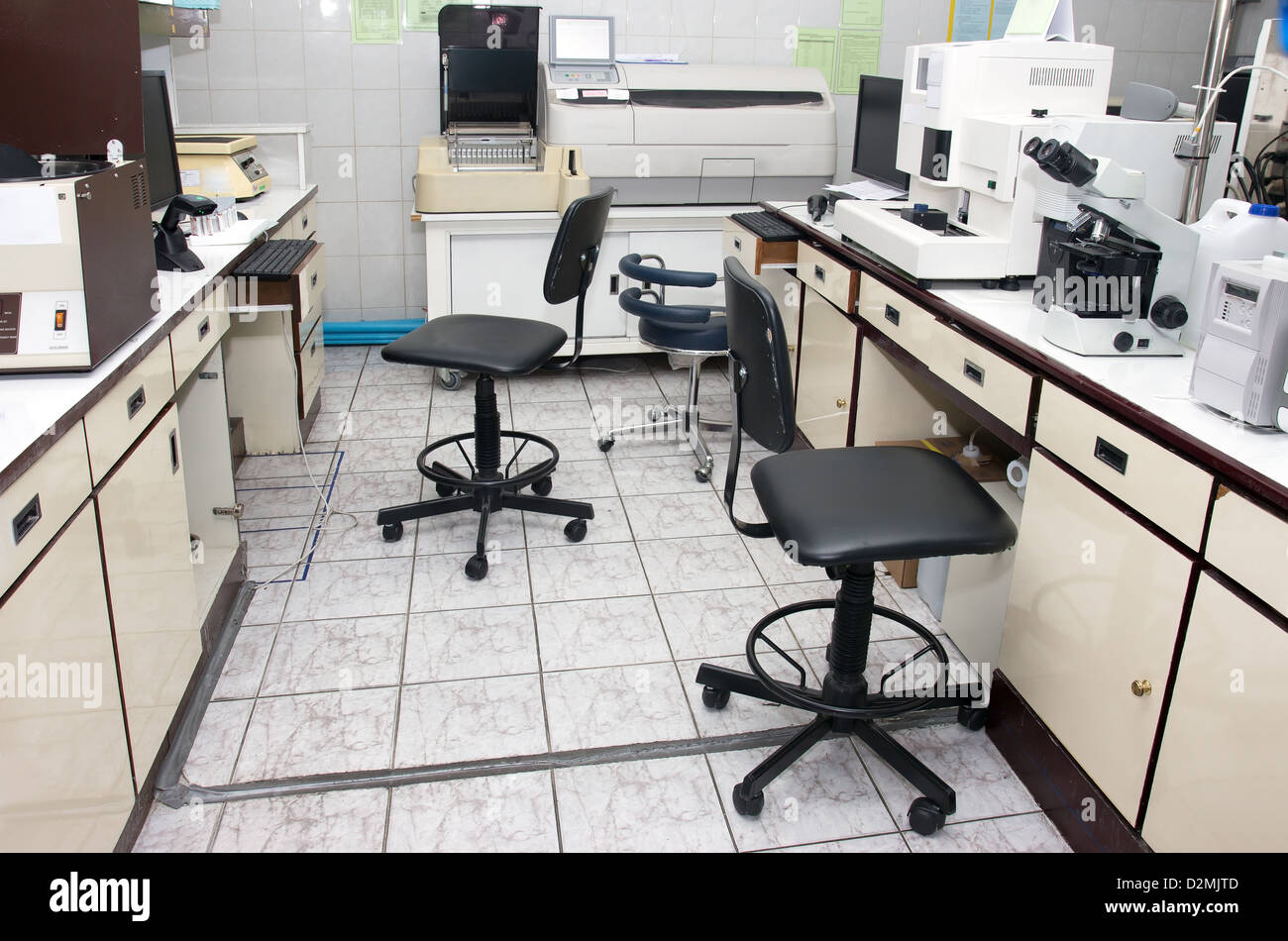 Researcher facilities hi-res stock photography and images - Alamy