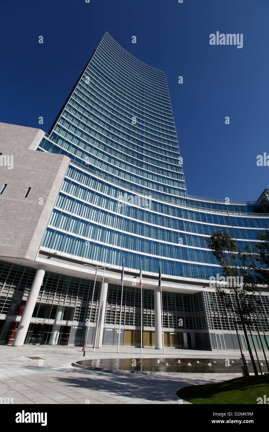 Lombardy regional government building in Milan Stock Photo - Alamy