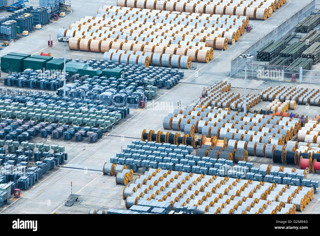 Metal cylinders hi-res stock photography and images - Alamy