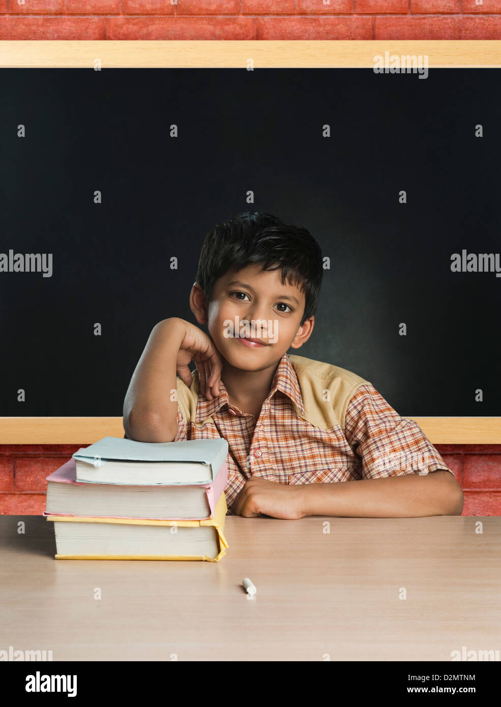 Child learning skill asia hi-res stock photography and images - Alamy