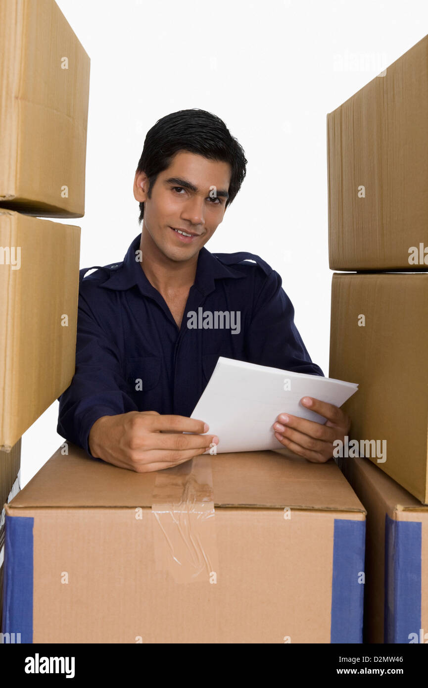 Store incharge hi-res stock photography and images - Alamy