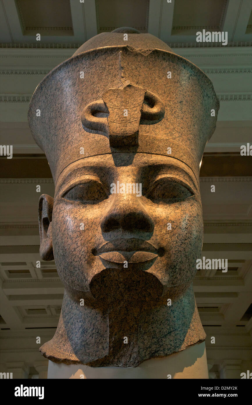 Red granite head of King, Temple of Mut, 1390 BC, Thebes, Egypt ...