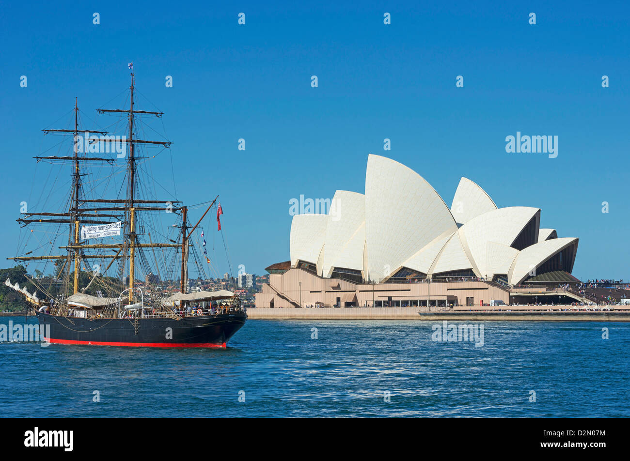 Sydney Opera House and the Bounty ship, Sydney, New South Wales ...