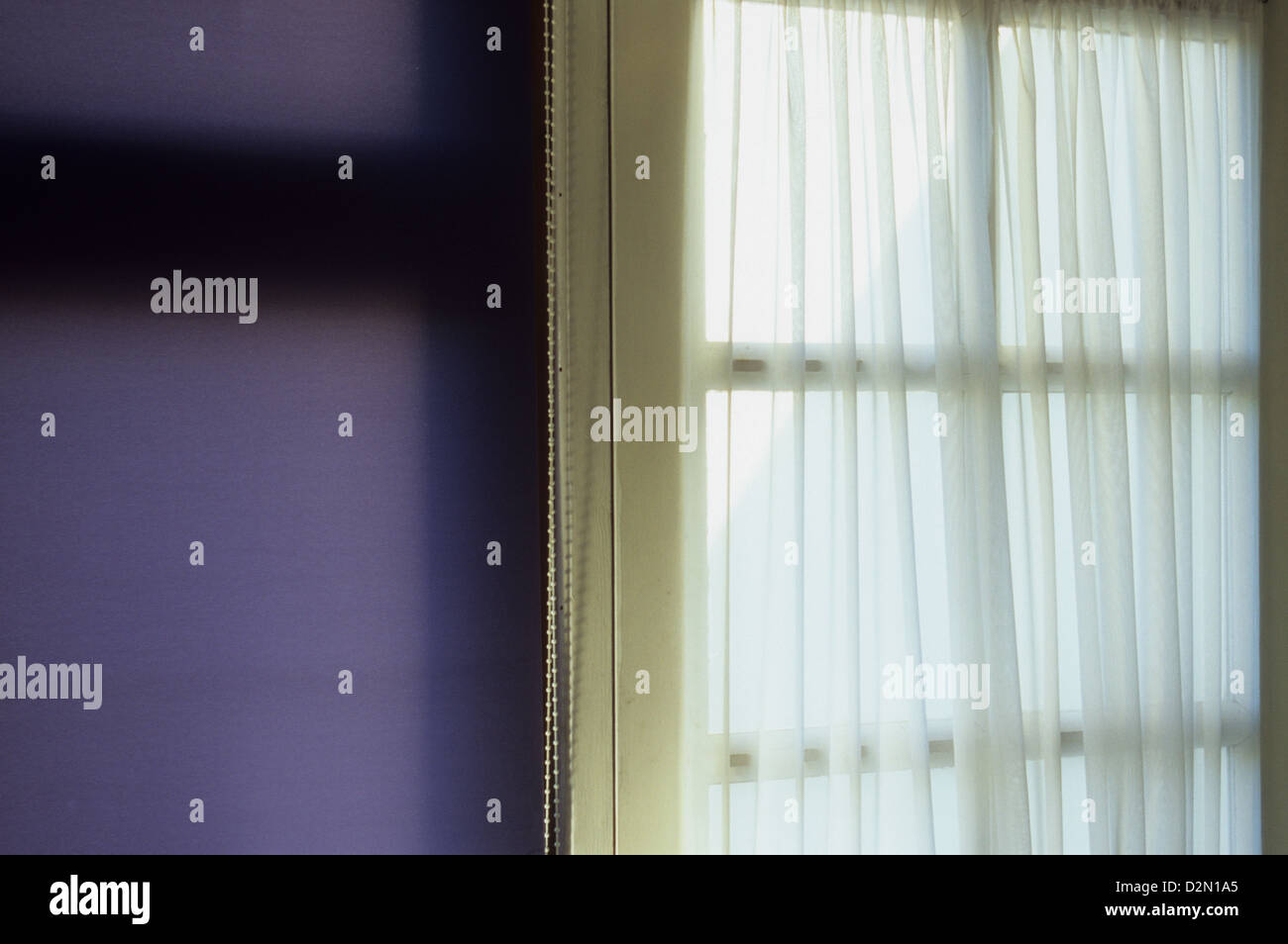 See through panels hi-res stock photography and images - Alamy