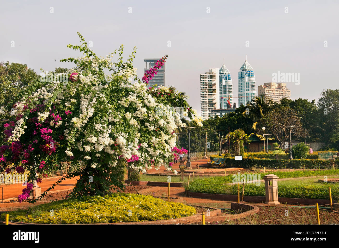 Shri Phirozshah Mehta Hanging Garden - Ferozeshah Mehta Gardens Malabar ...
