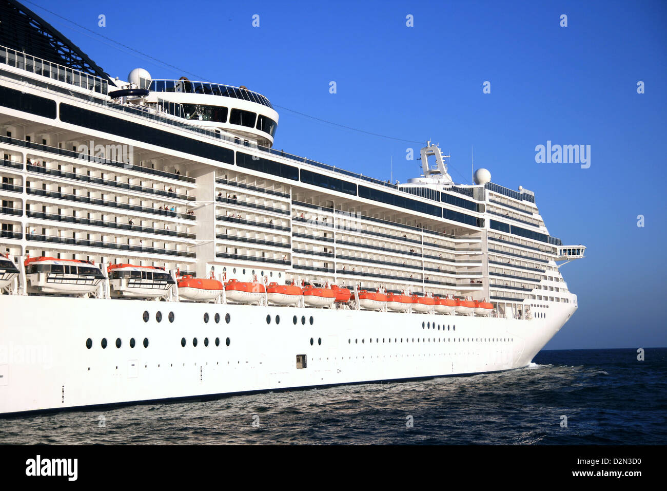 Cruise sailing; starboard view Stock Photo - Alamy