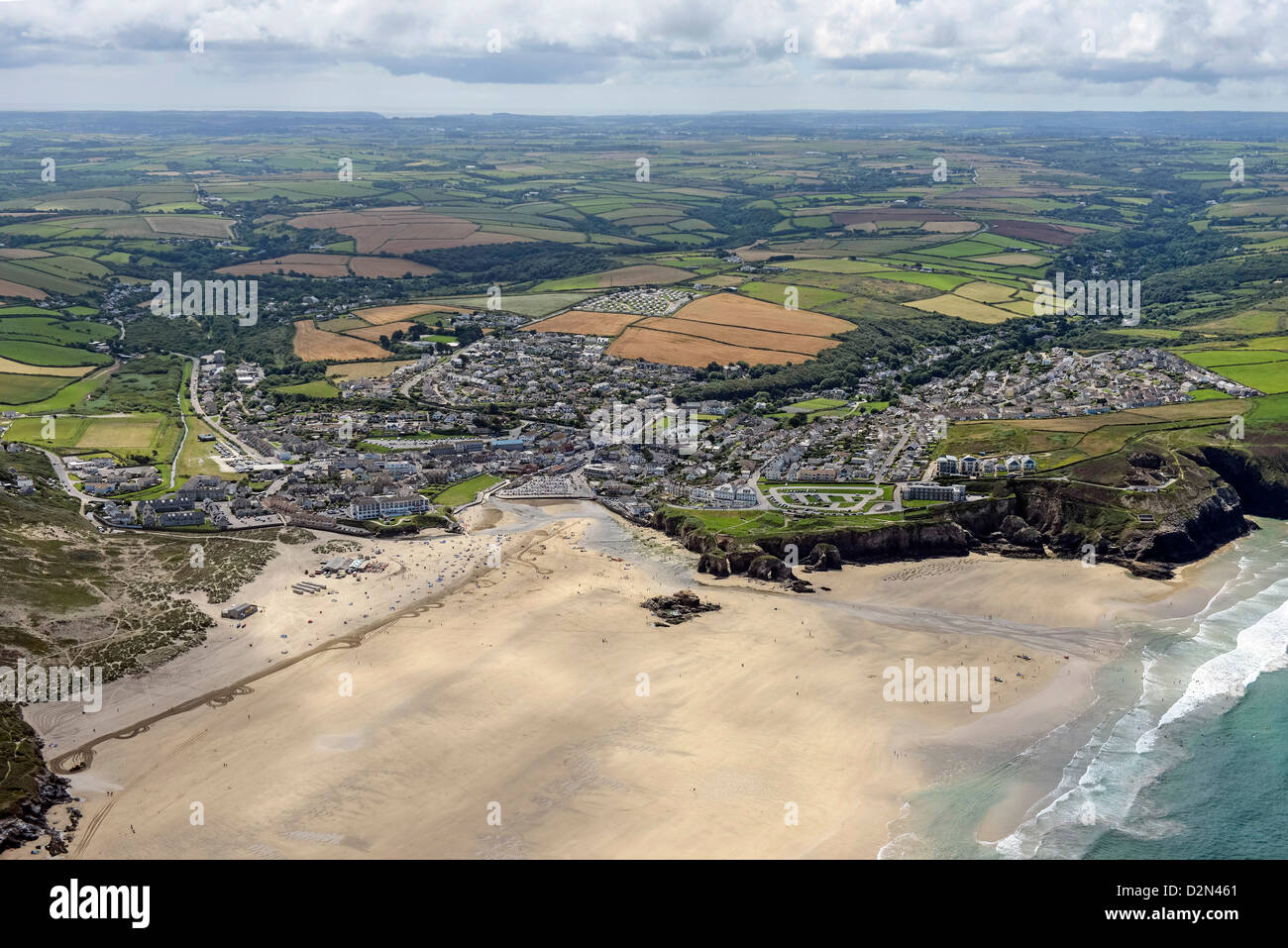 Perranporth hi-res stock photography and images - Alamy