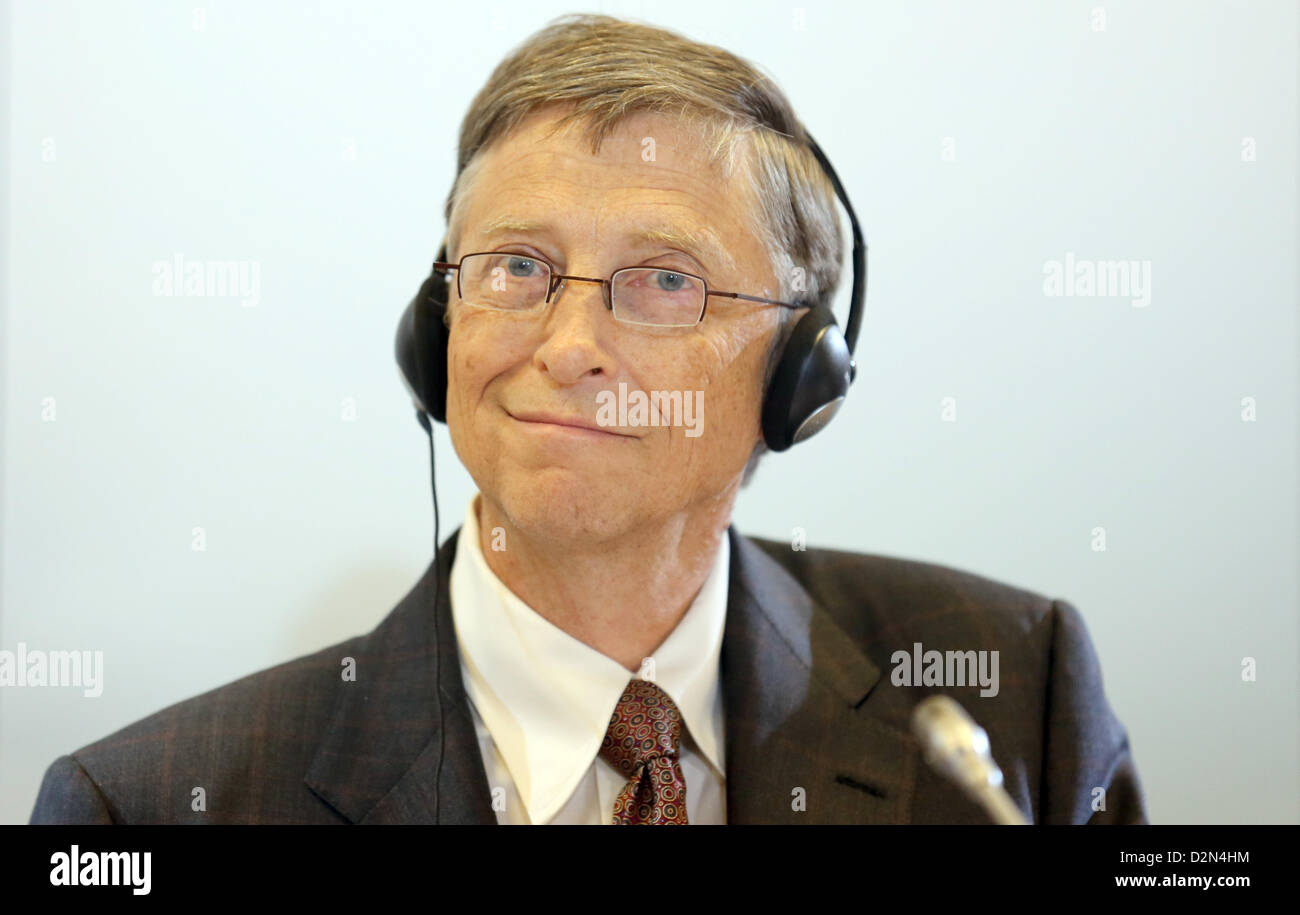 Bill gates founder microsoft head hi-res stock photography and images ...