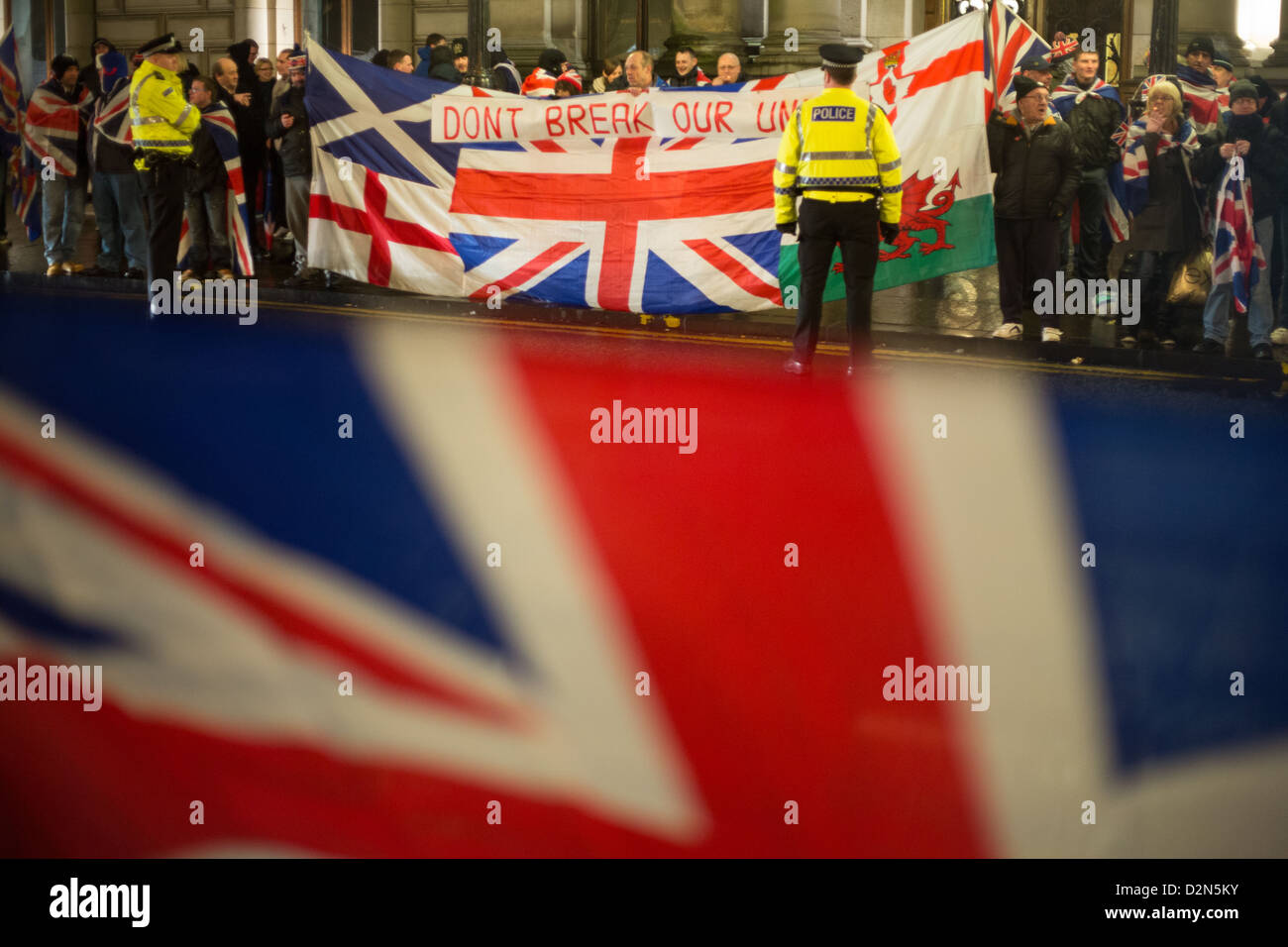 Unionists in Glasgow, in support of Northern Irish demonstrations ...