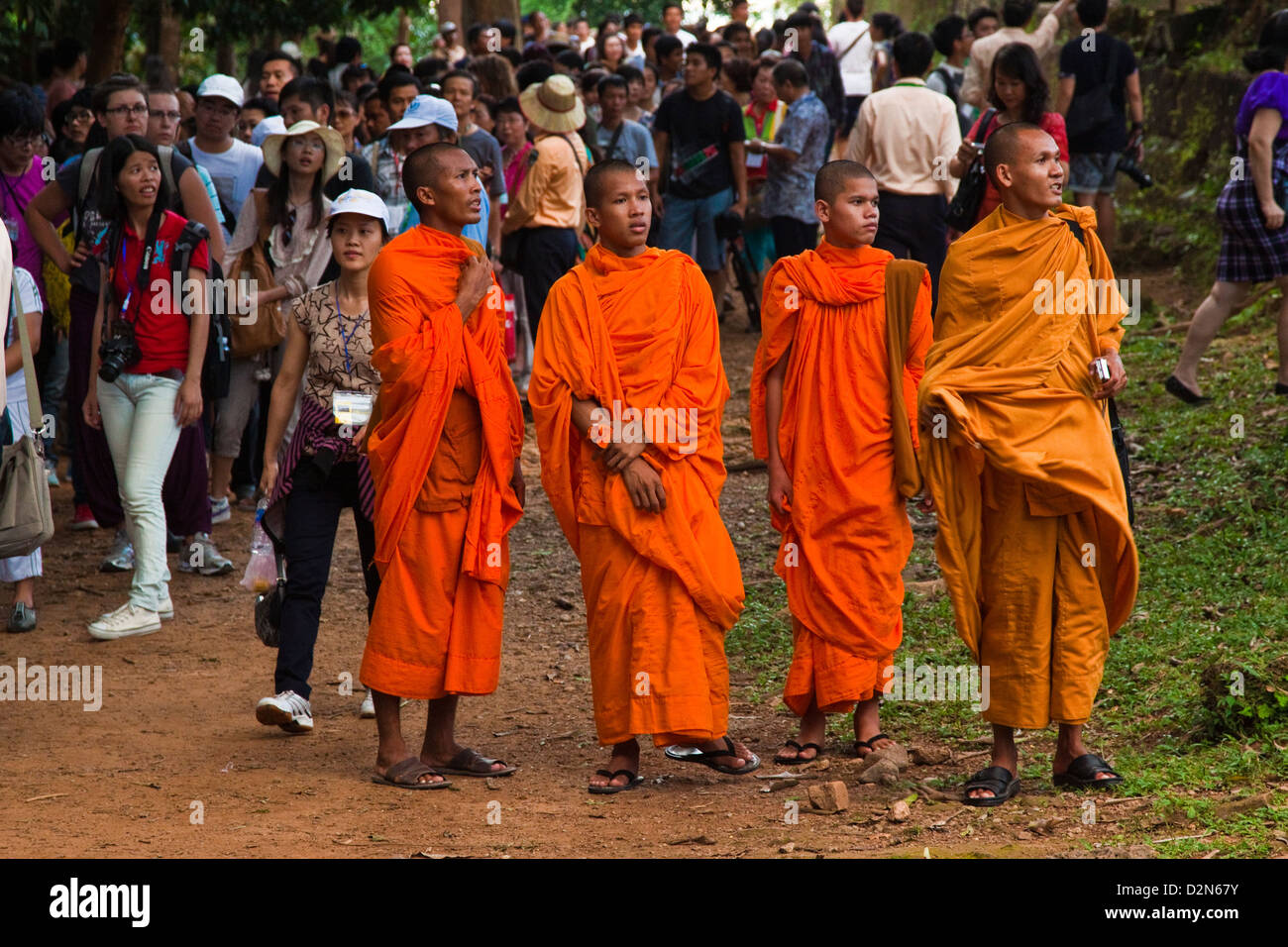 Monks at Angkor temples Stock Photo - Alamy