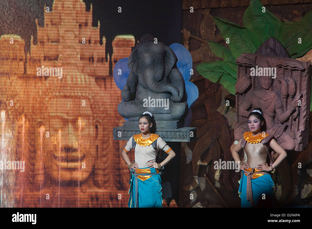 Angkor culture hi-res stock photography and images - Alamy