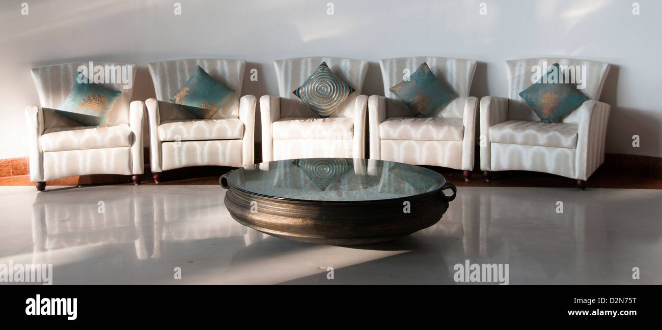 Visitors room hi-res stock photography and images - Alamy