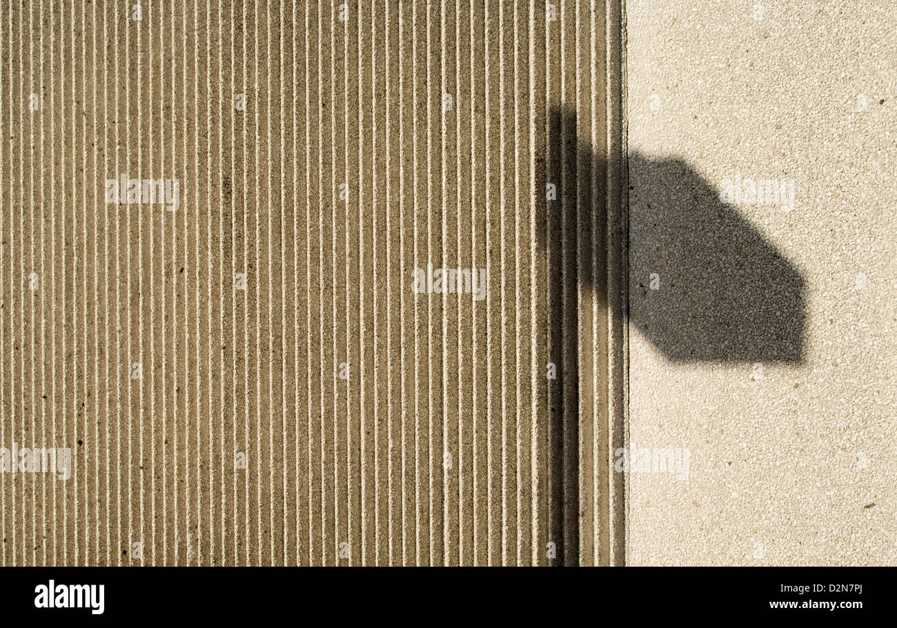 Cast shadow on wall Stock Photo - Alamy