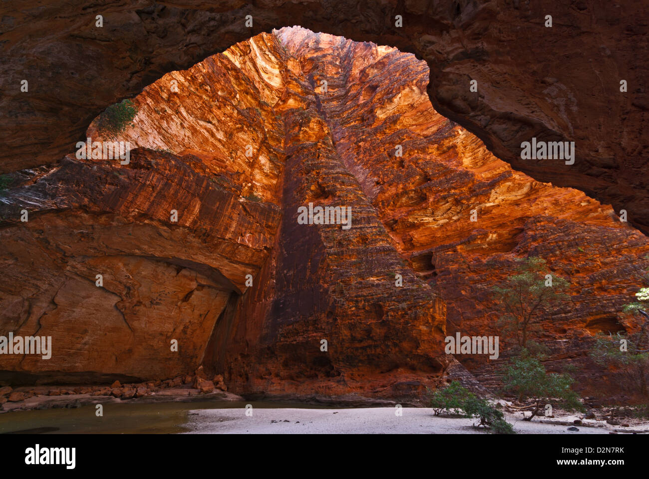 CATHEDRAL GORGE, BUNGLE BUNGLES, PURNULULU NATIONAL PARK, KIMBERLEY ...
