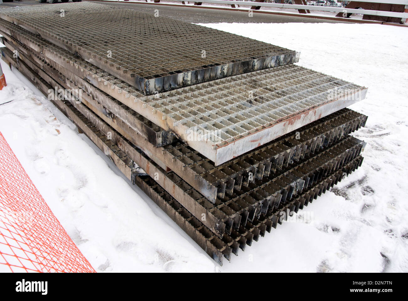 Lift bridge repair over Erie Canal Stock Photo - Alamy