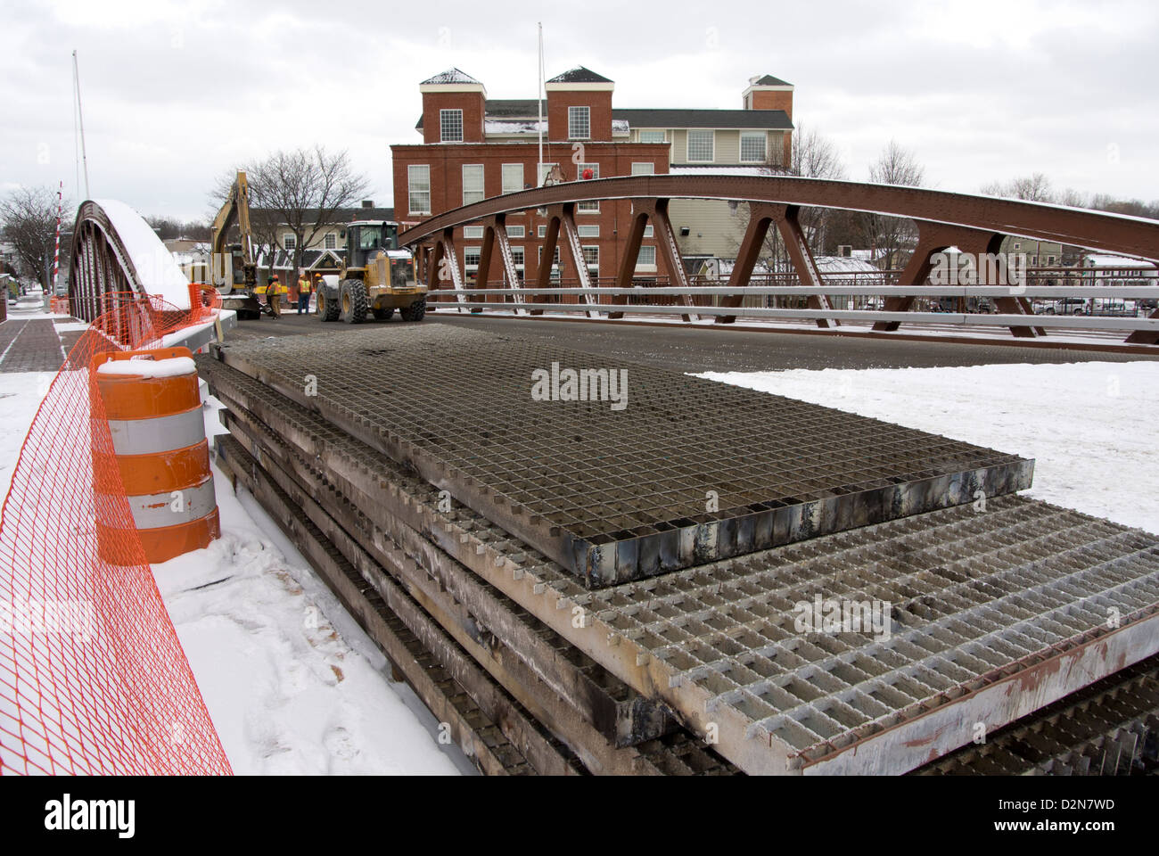 Lift bridge repair over Erie Canal Stock Photo - Alamy