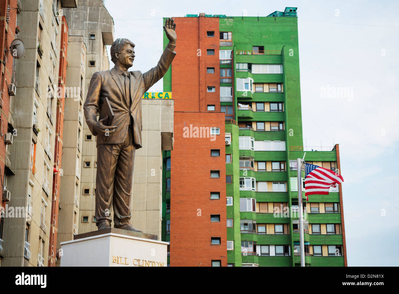 The Balkans, Kosovo, Pristina, Bill Clinton statue Stock Photo - Alamy