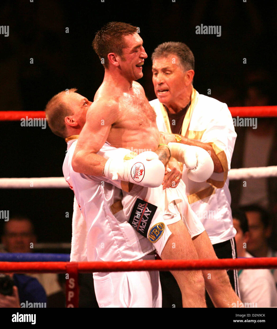 Alex Arthur Boxing High Resolution Stock Photography and Images - Alamy
