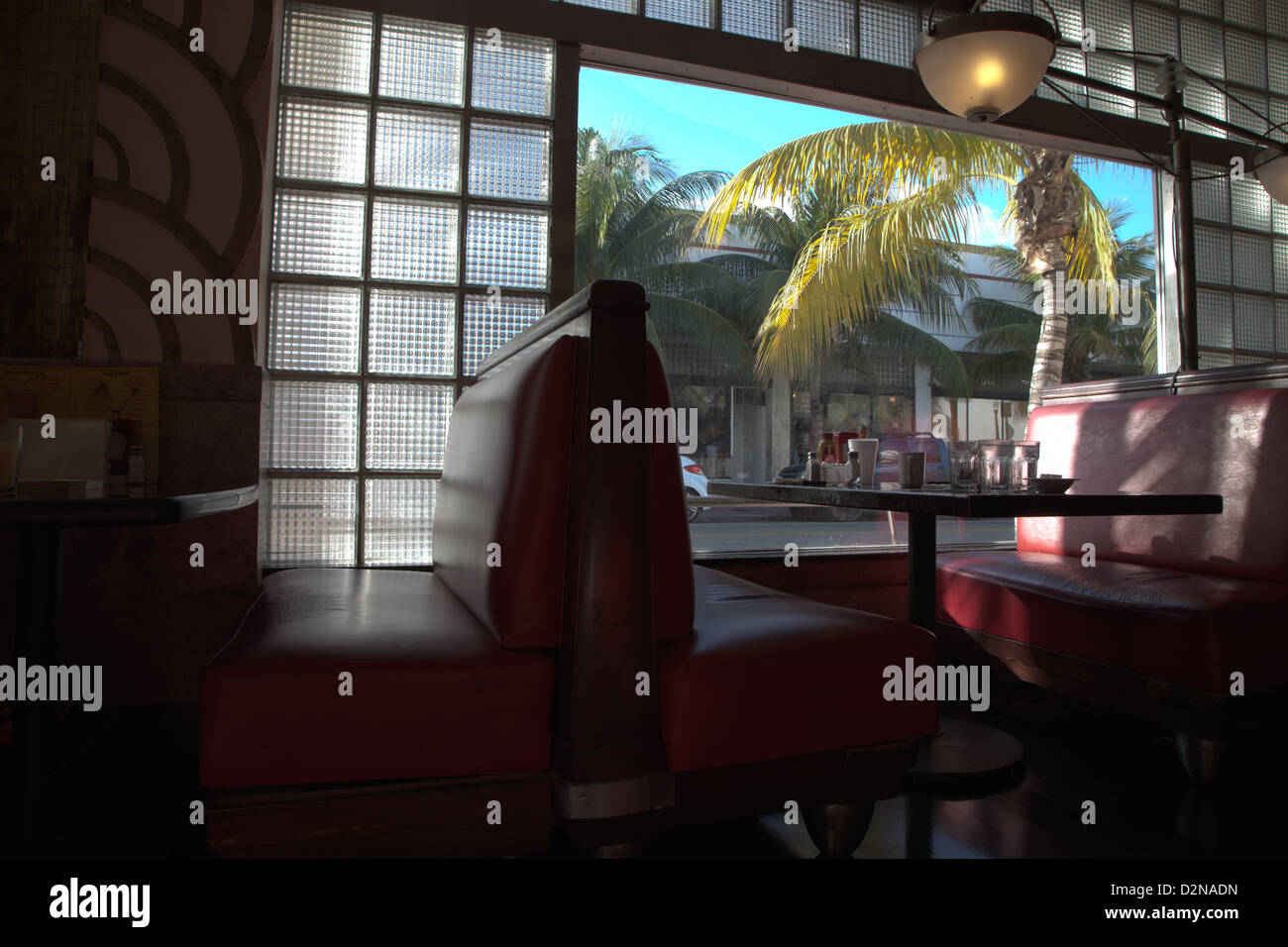 Miami Beach Cafe Stock Photo - Alamy