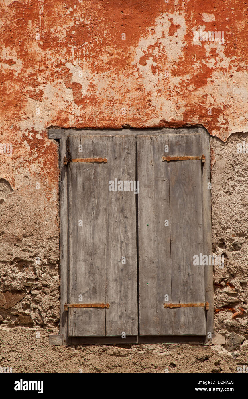 Closed Wooden Window Stock Photo - Alamy