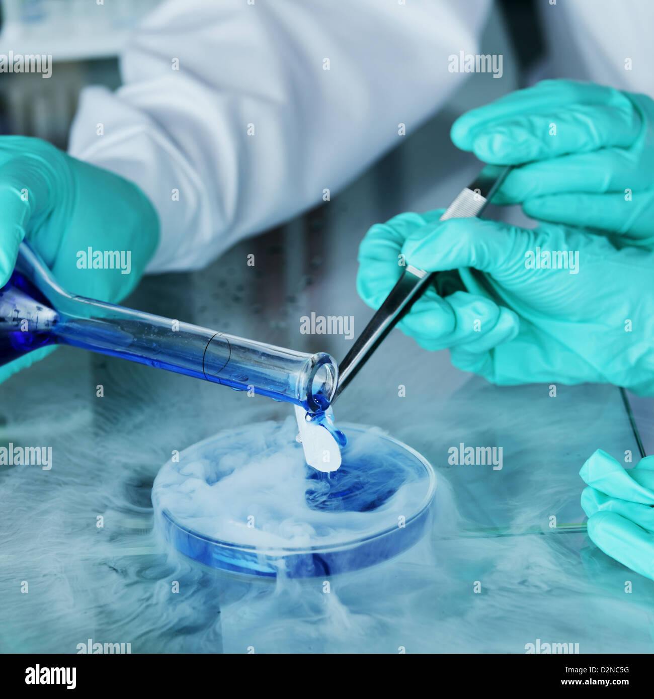 chemical experiment macro close up Stock Photo - Alamy