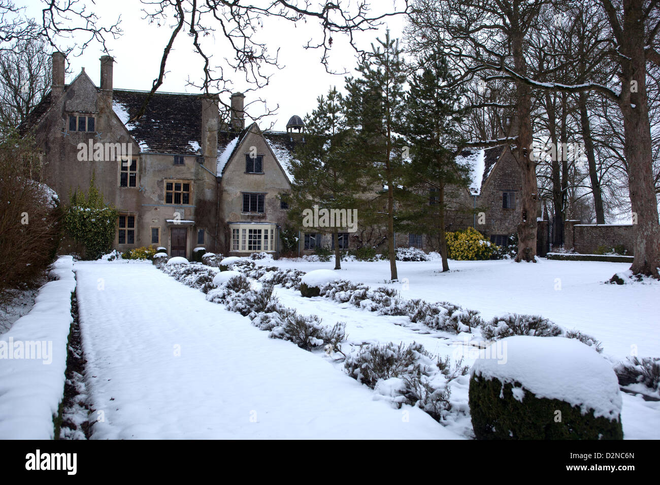Avebury manor house hi-res stock photography and images - Alamy