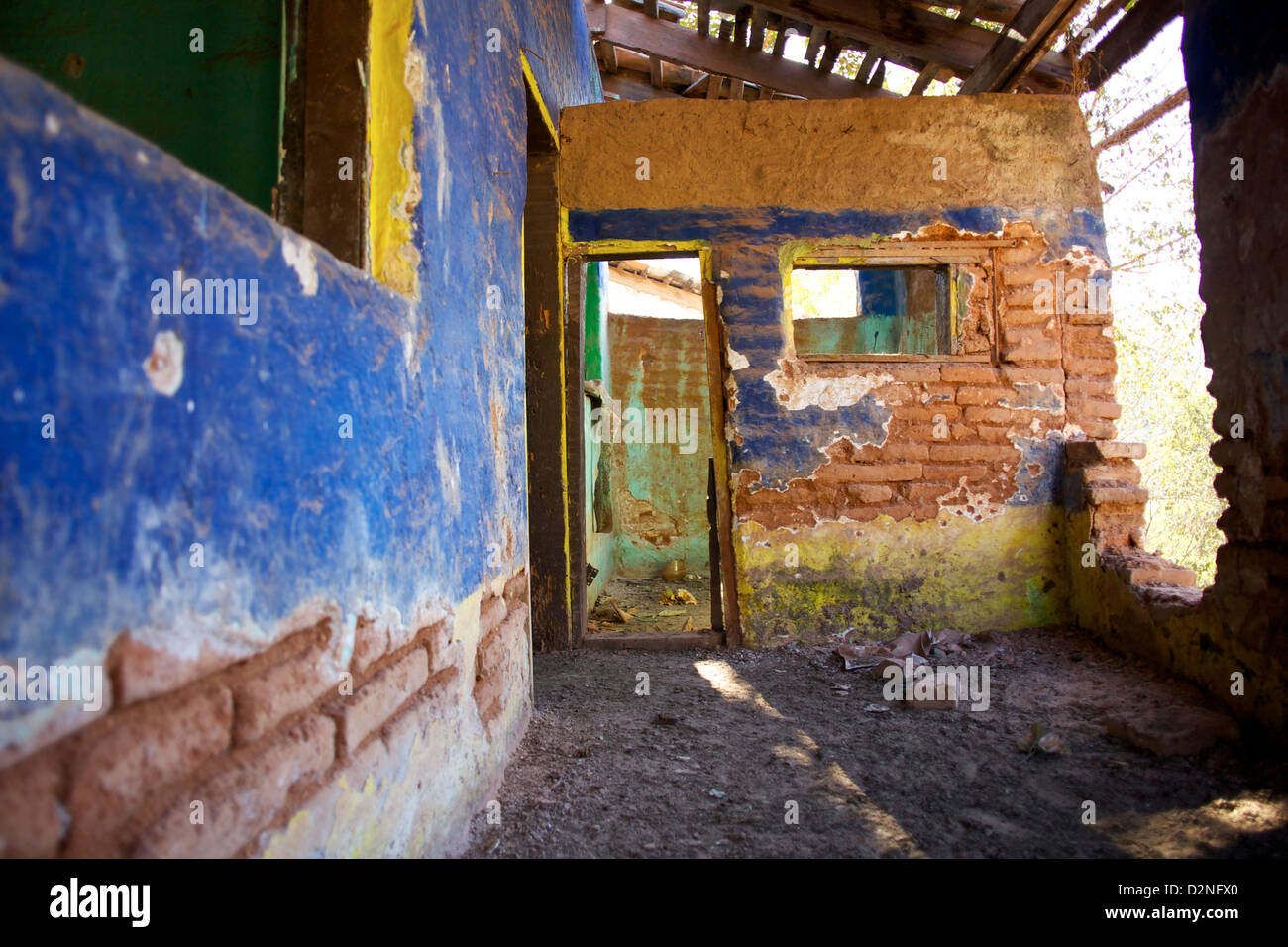 Abandoned mexican village hi-res stock photography and images - Alamy