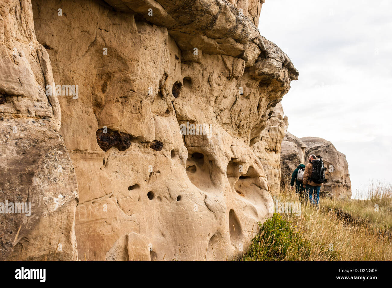 Geology native aboriginal petroglyphs rock drawings history hi-res ...