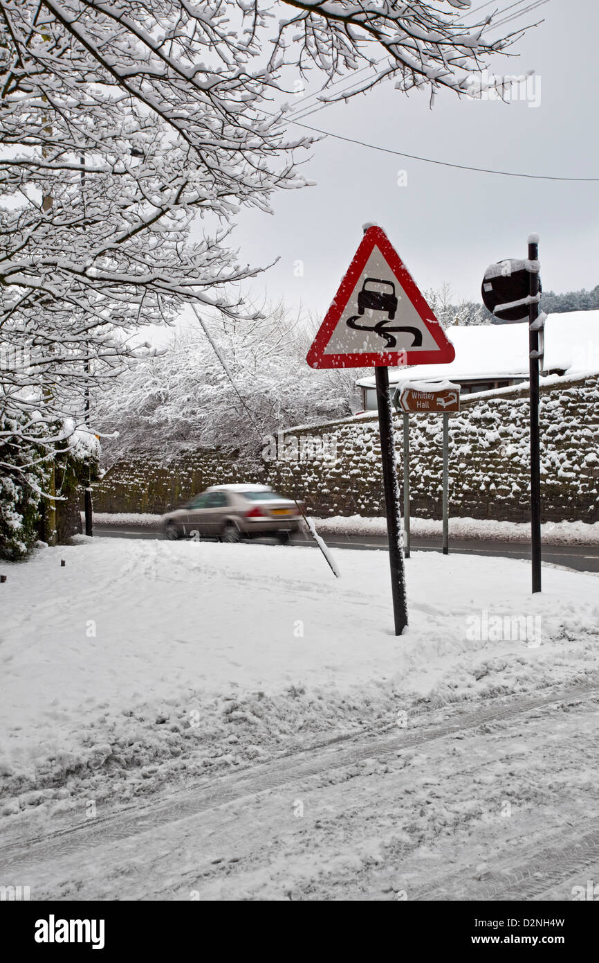 Junction road sign uk hi-res stock photography and images - Alamy