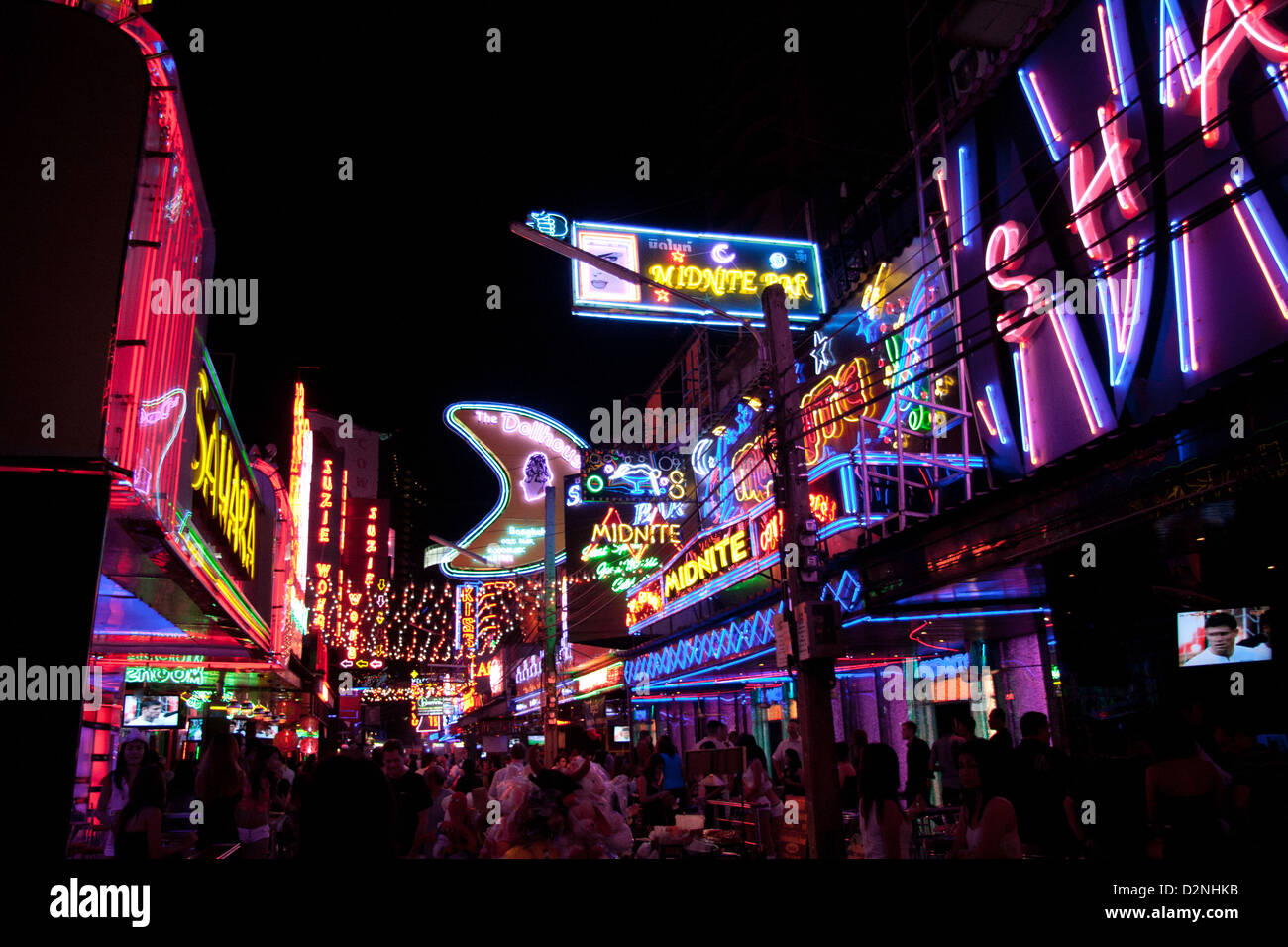 Red light lights district bangkok hi-res stock photography and images ...