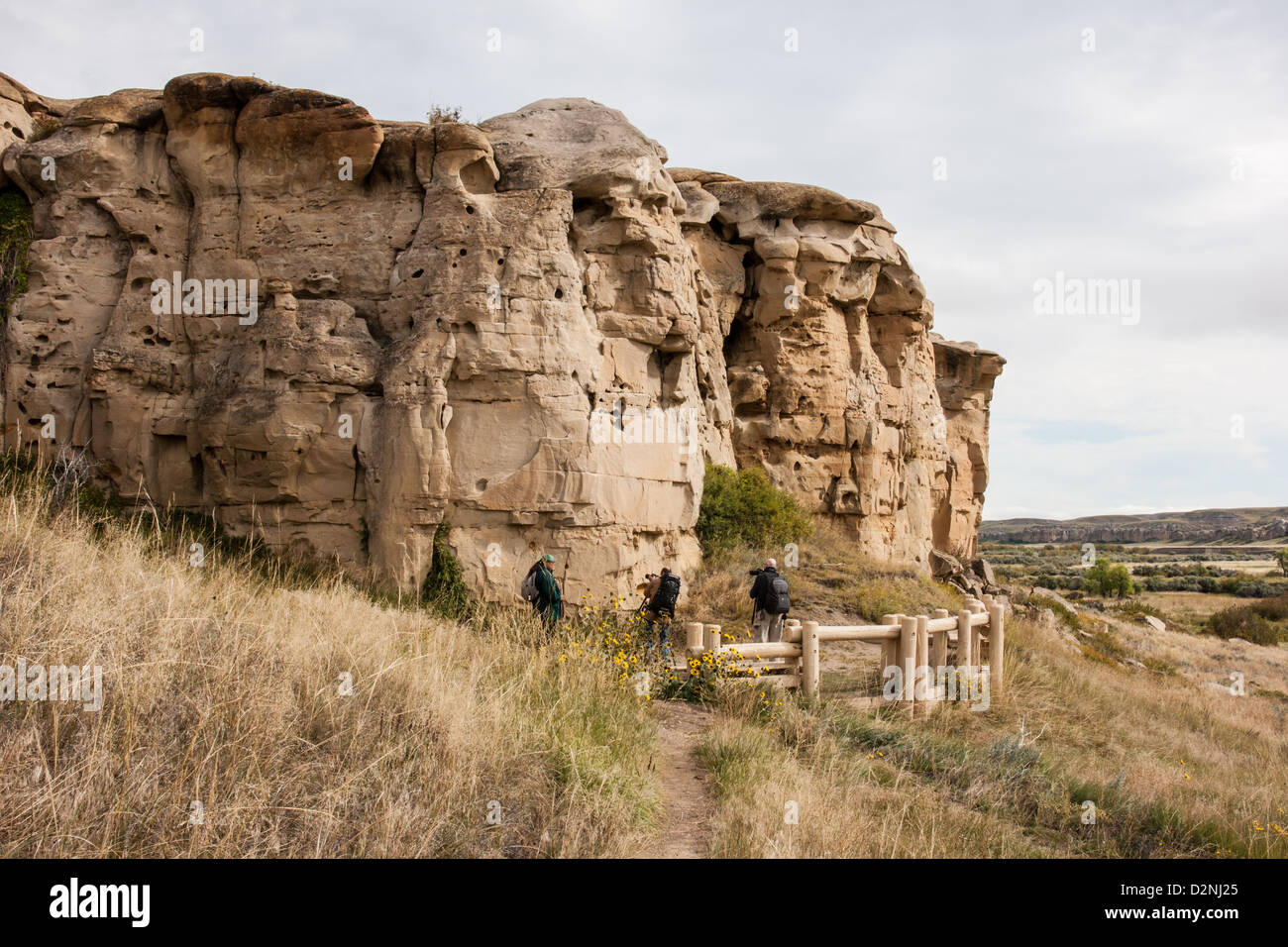 badlands rock formations, Writing on Stone Provincial Park, Alberta ...