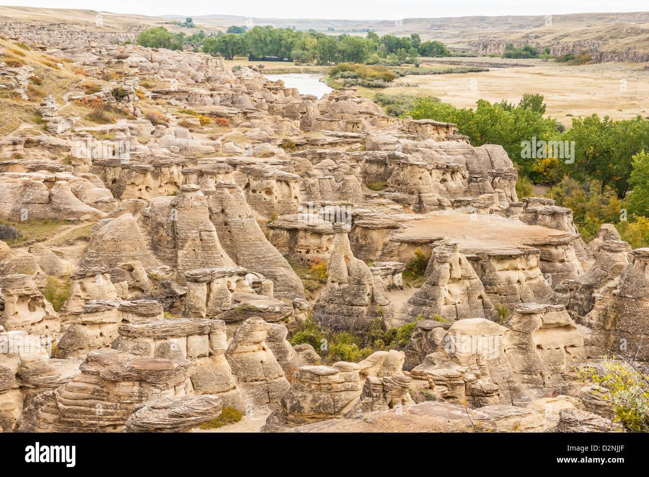 badlands rock formations, Writing on Stone Provincial Park, Alberta ...