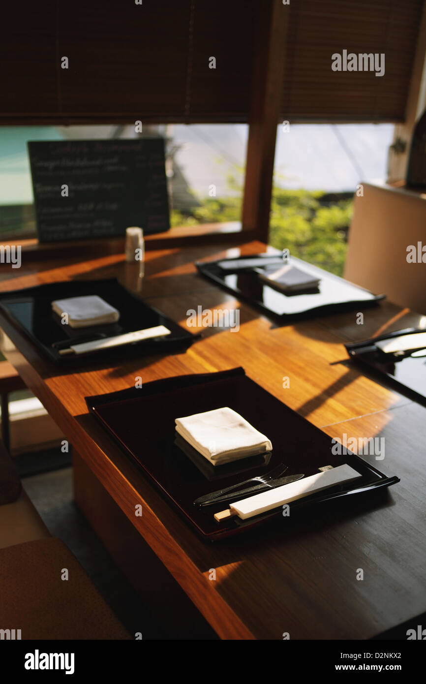 Festival table setting restaurant hi-res stock photography and images ...