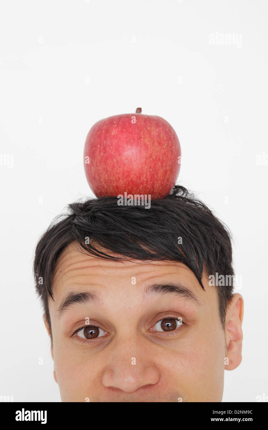William tell apple hi-res stock photography and images - Alamy