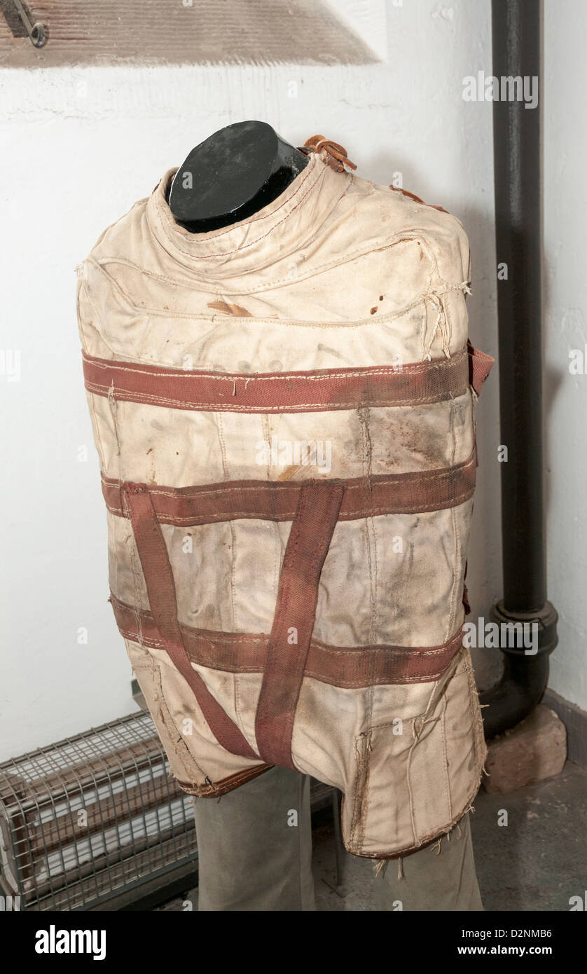 Straight jacket hi-res stock photography and images - Alamy