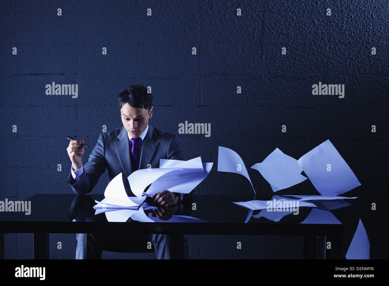 Overflowing desk hi-res stock photography and images - Alamy