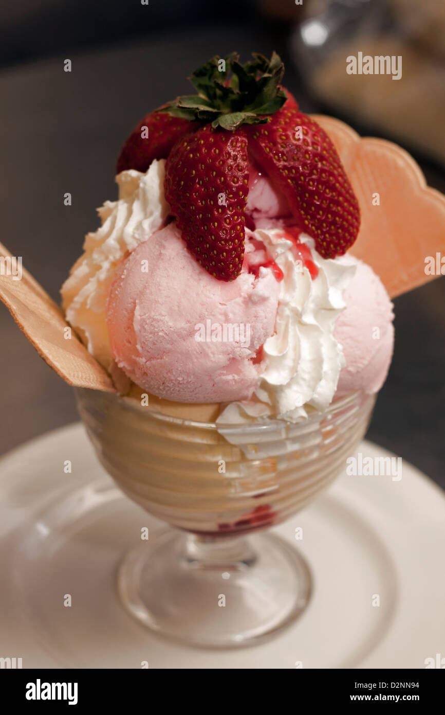 Ice cream dream hi-res stock photography and images - Alamy