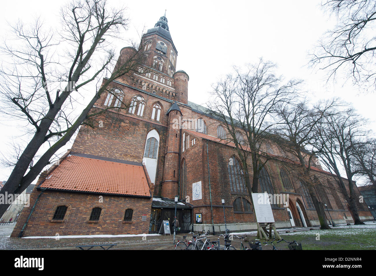 A view of the 700 year old "Dom St. Nikolai" (Nikolai Chathedral) in ...