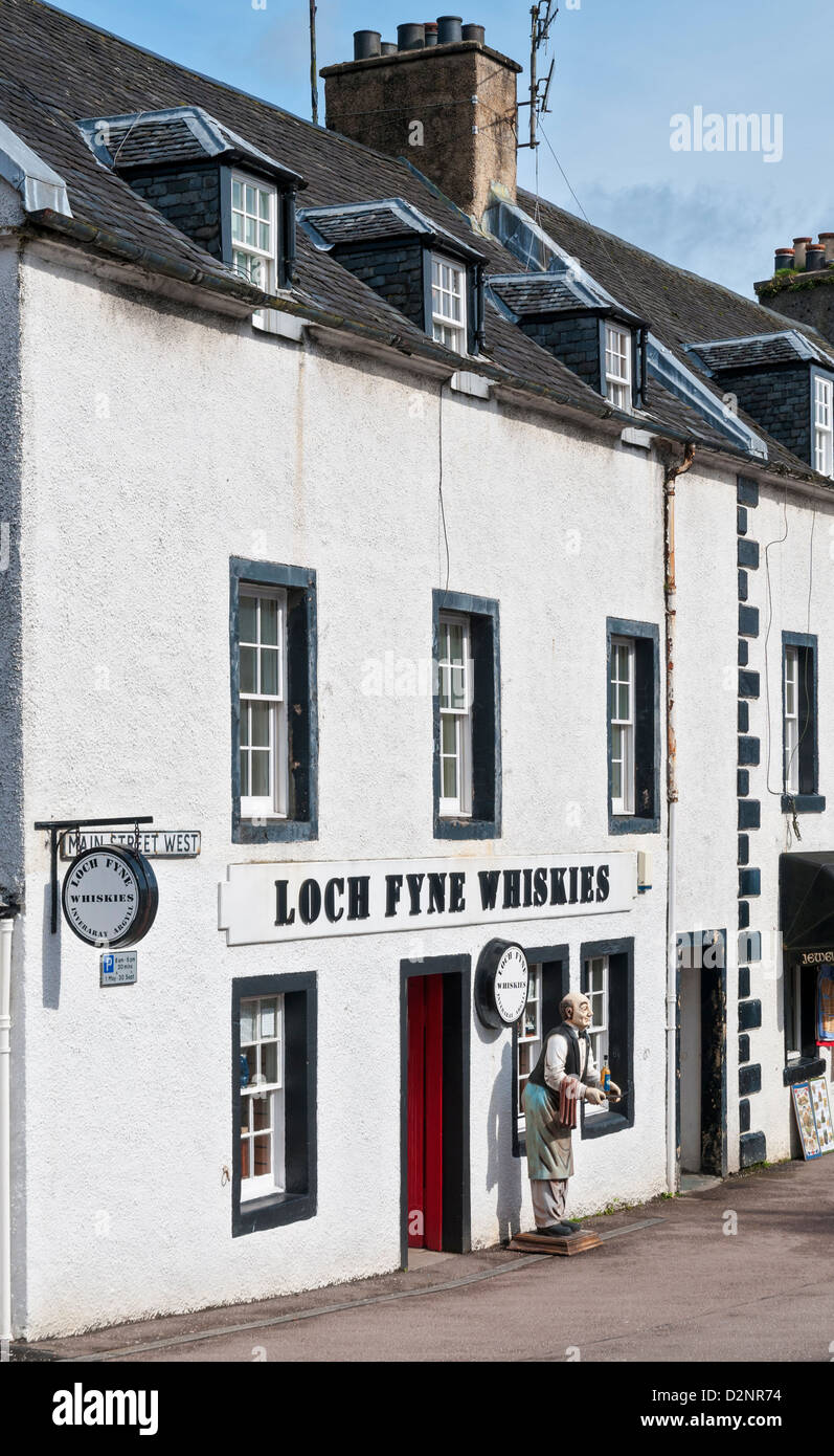 Inveraray main street hi-res stock photography and images - Alamy
