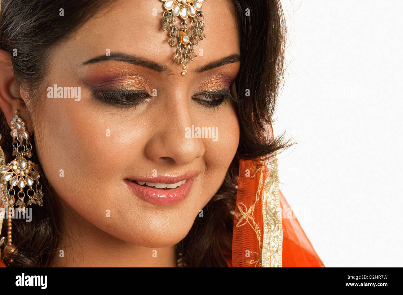 Close up indian bride face hi-res stock photography and images - Alamy