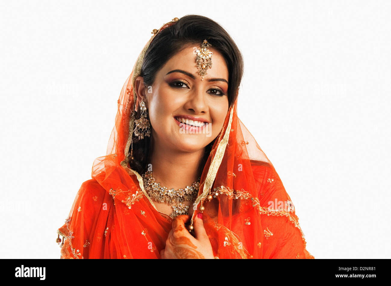 Portrait of a bride smiling Stock Photo - Alamy