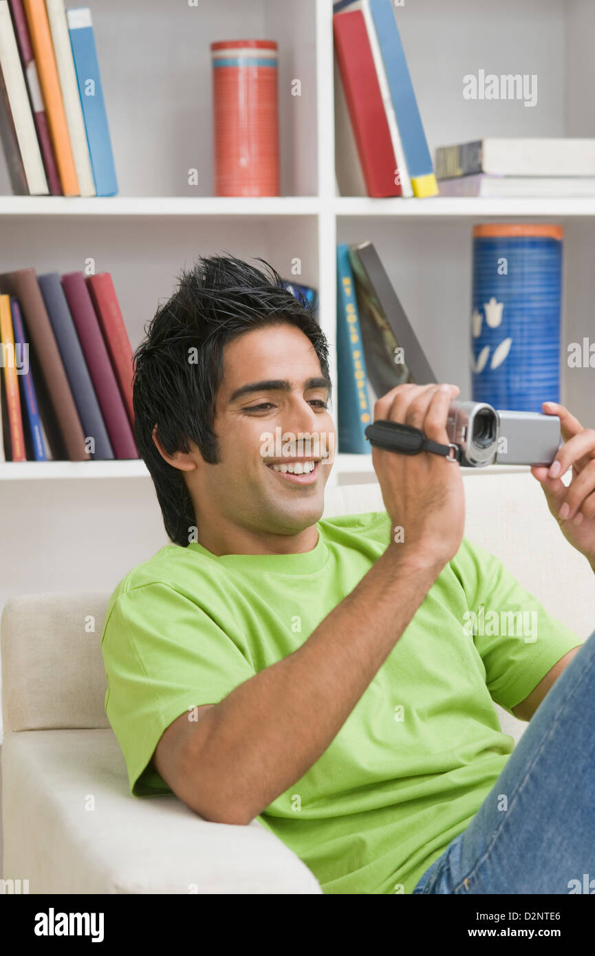 Vertical video close up smiling hi-res stock photography and images - Alamy